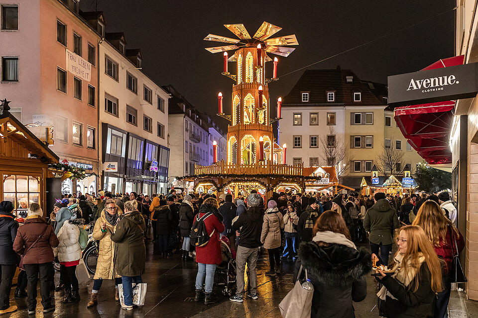 Bilder Von Weihnachtsmarkt Wuerzburg