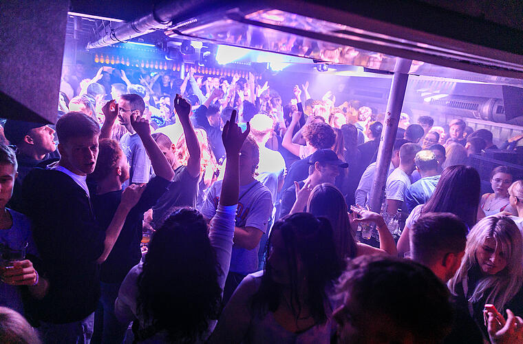 Diese neue Party-App zeigt Würzburger Club-Events auf einen Blick ...